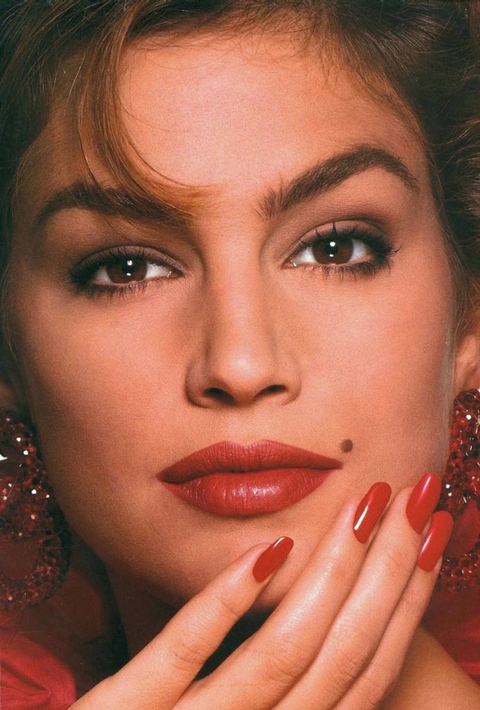 ≡ 8 Celebrities Made Famous By Their Body Parts Brain Berries