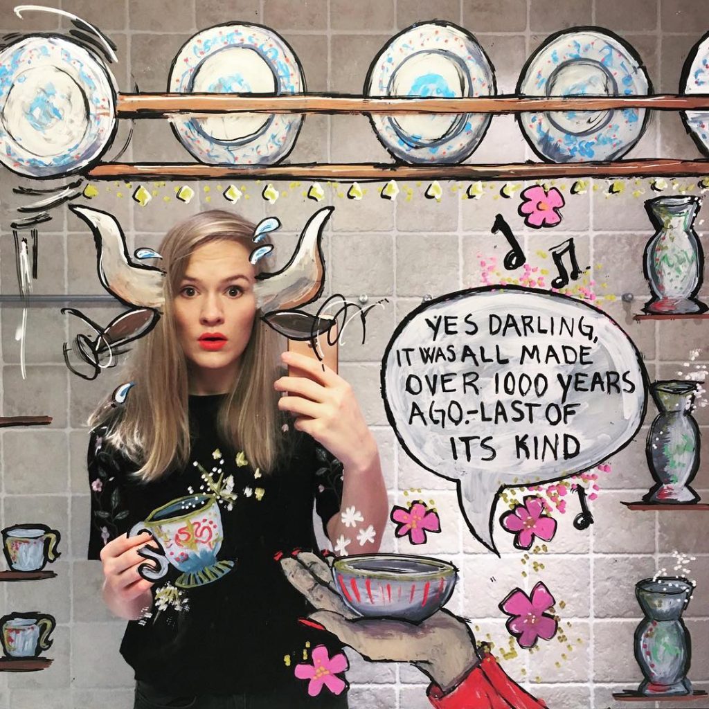 ≡ 10 Bizarre Instagram Accounts That Will Make You Laugh, Frown, And ...