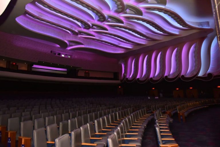 15 Most Stunning Movie Theaters Around The World