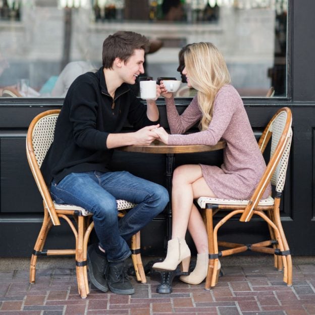 ≡ Ten Signs a Girl is Checking You Out Brain Berries