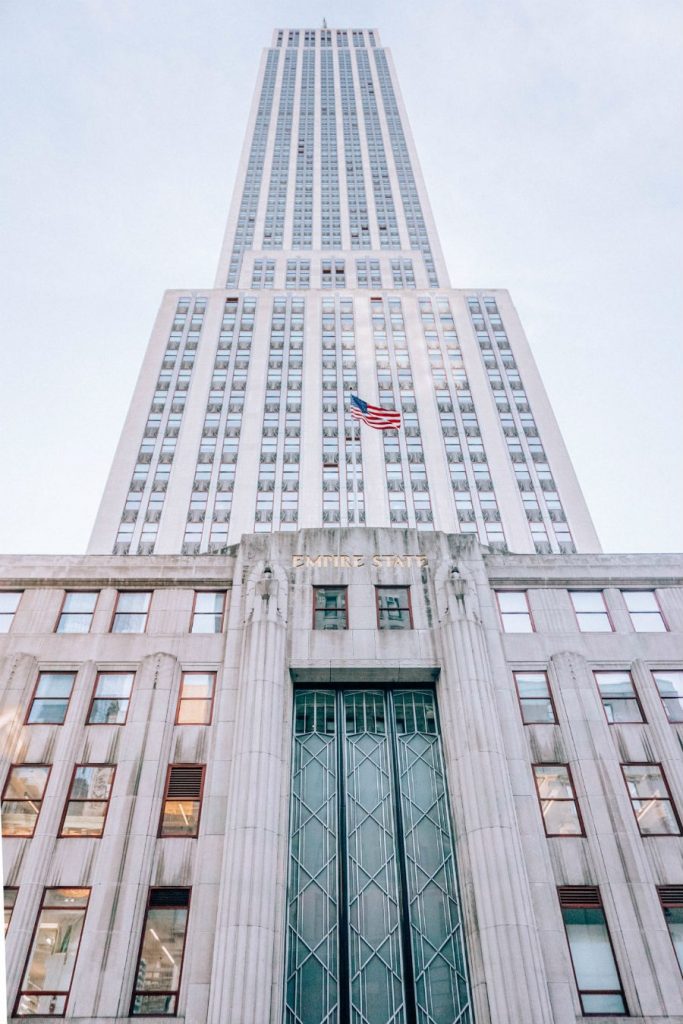 20 Perfectly Symmetrical Photos To Soothe Your Soul