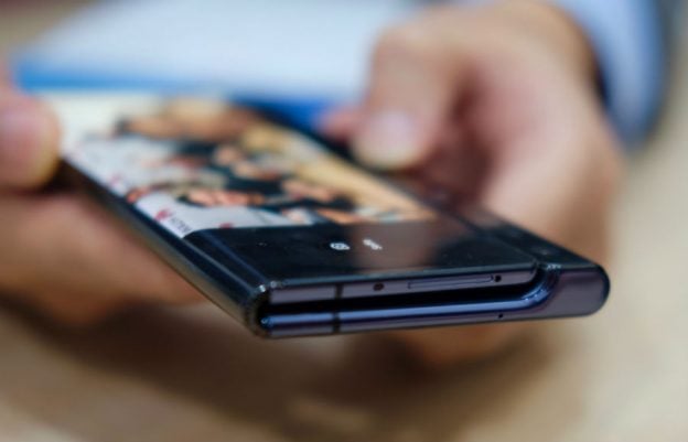 The New Generation of Smartphones: Huawei Mate X, Samsung Galaxy Fold ...