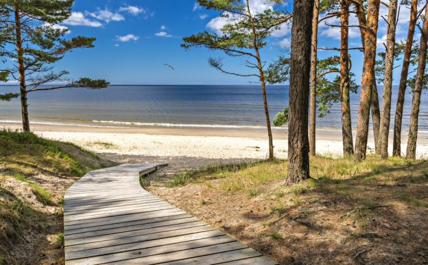 10 of the Dirtiest Seas in the World