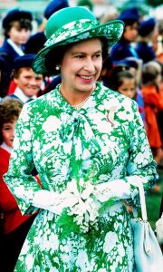 ≡ 7 Of The Most Famous Queens In History Brain Berries