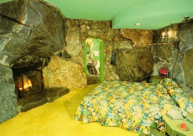 ≡ 10 Bizarre Beds You'd Never Be Able To Sleep In Brain Berries