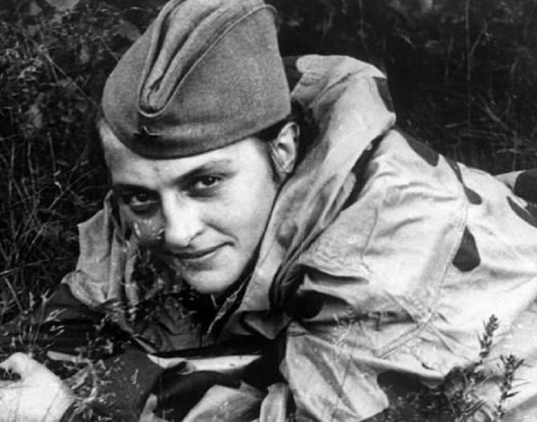 ≡ 7 Most Badass Women of WWII Brain Berries