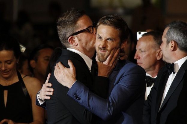 ≡ 14 Sweetest Celebrity Hugs Brain Berries