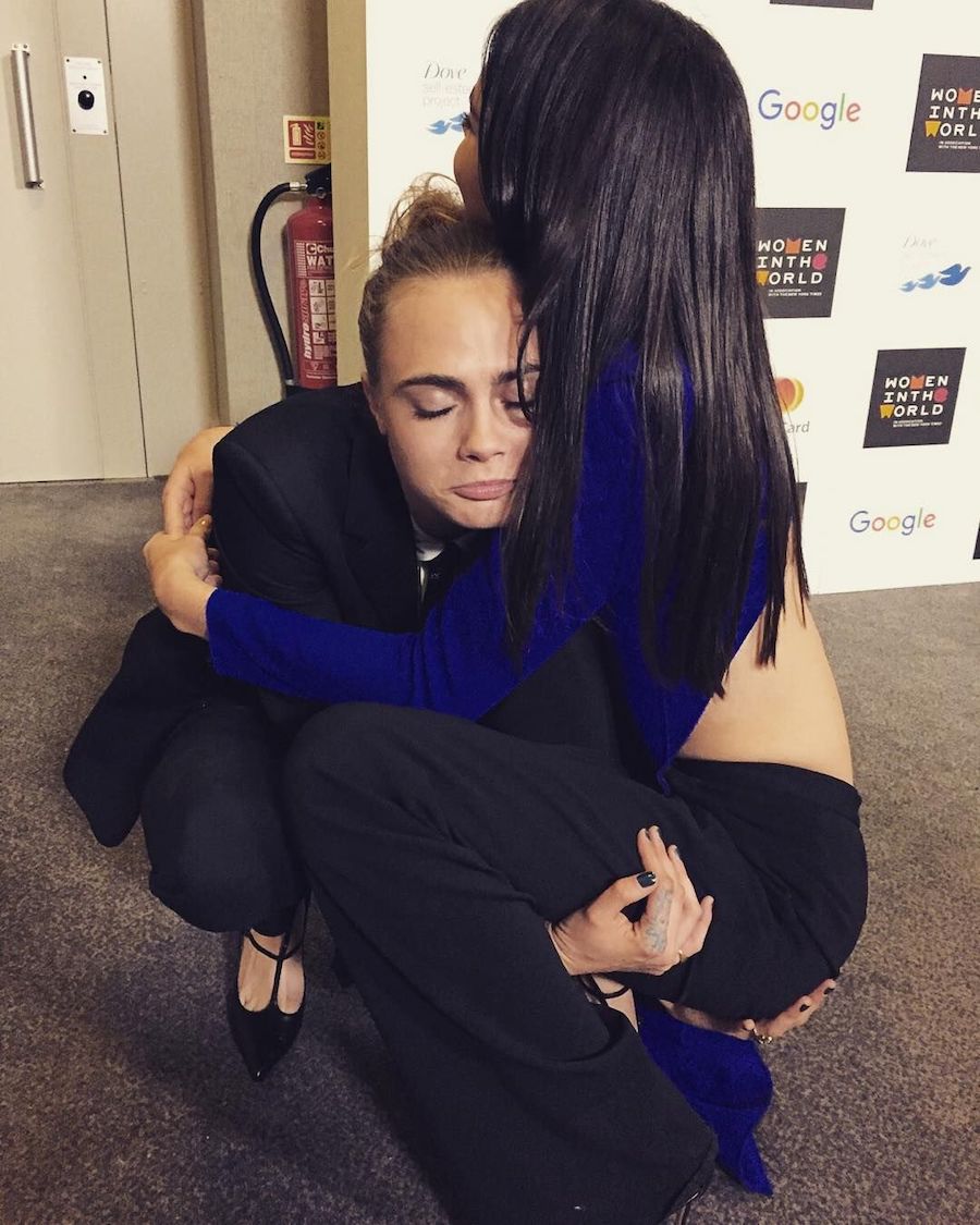 14 Sweetest Celebrity Hugs