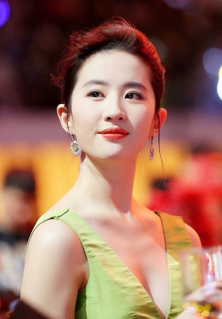 ≡ The 7 Most Beautiful Asian Actresses Brain Berries