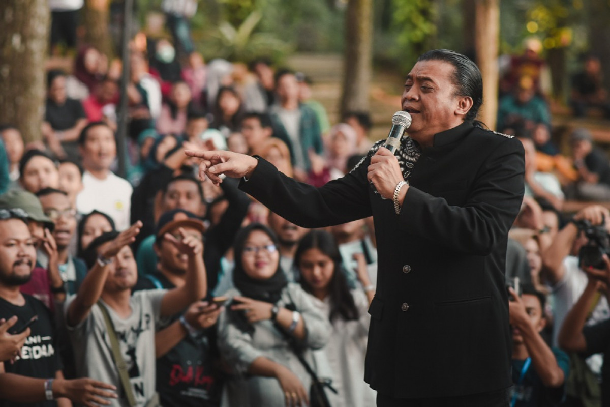8 Fakta The GodFather of Broken Heart Didi Kempot
