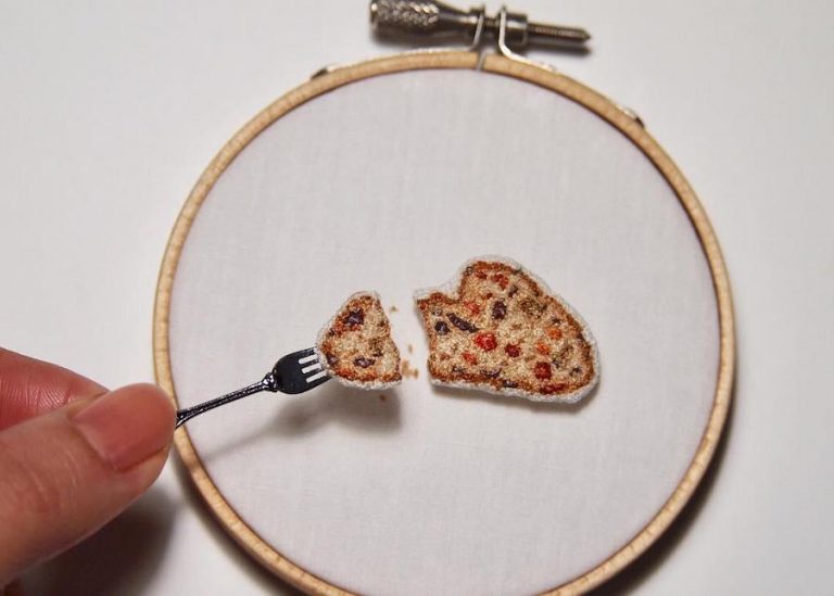 ≡ Realistic Food Embroidery That’ll Make You Salivate Brain Berries