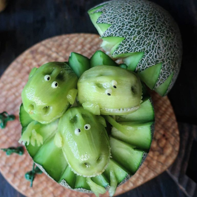 Japanese Mom Turns Boring Food Into Real Edible Art!
