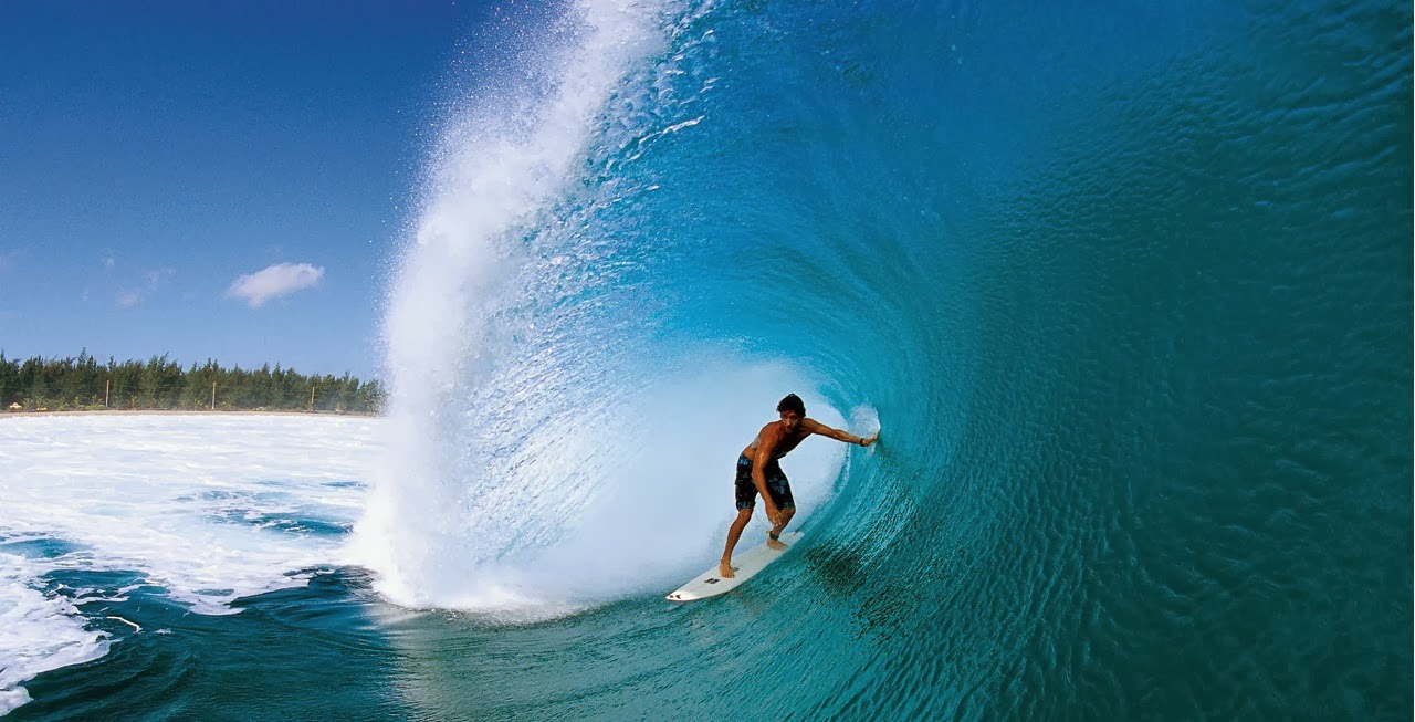Top 9 Craziest Big-Wave Surfing Destinations