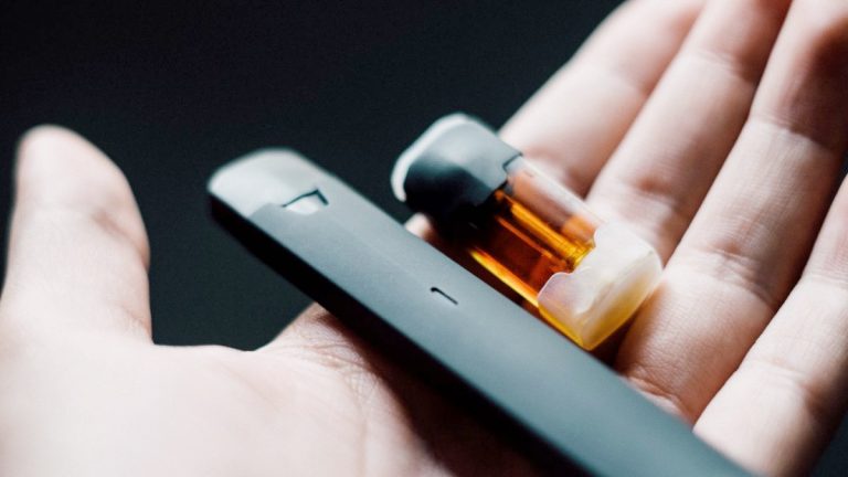 8 Useful Facts About E-Cigarettes 》 Zestradar