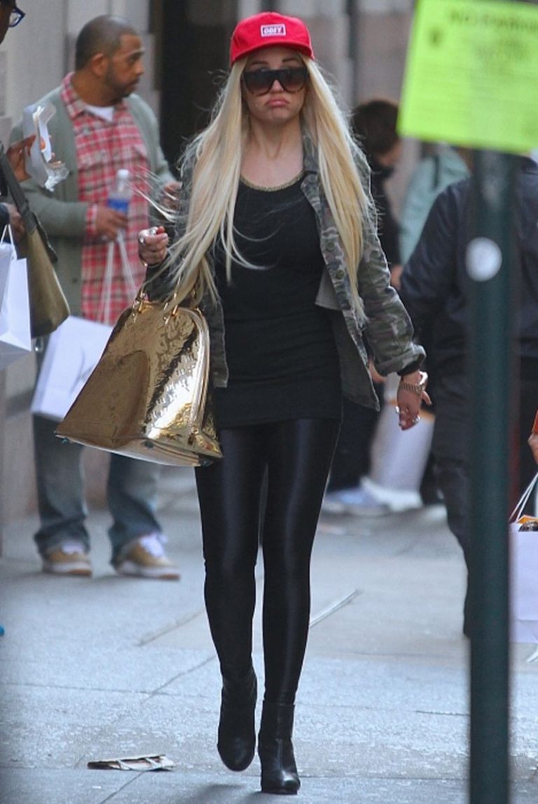 ≡ Amanda Bynes’ Transformation Over the Years: See How Much She’s ...