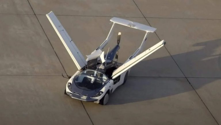 Slovakia Made Sci-Fi Flying Cars A Reality With Air Car
