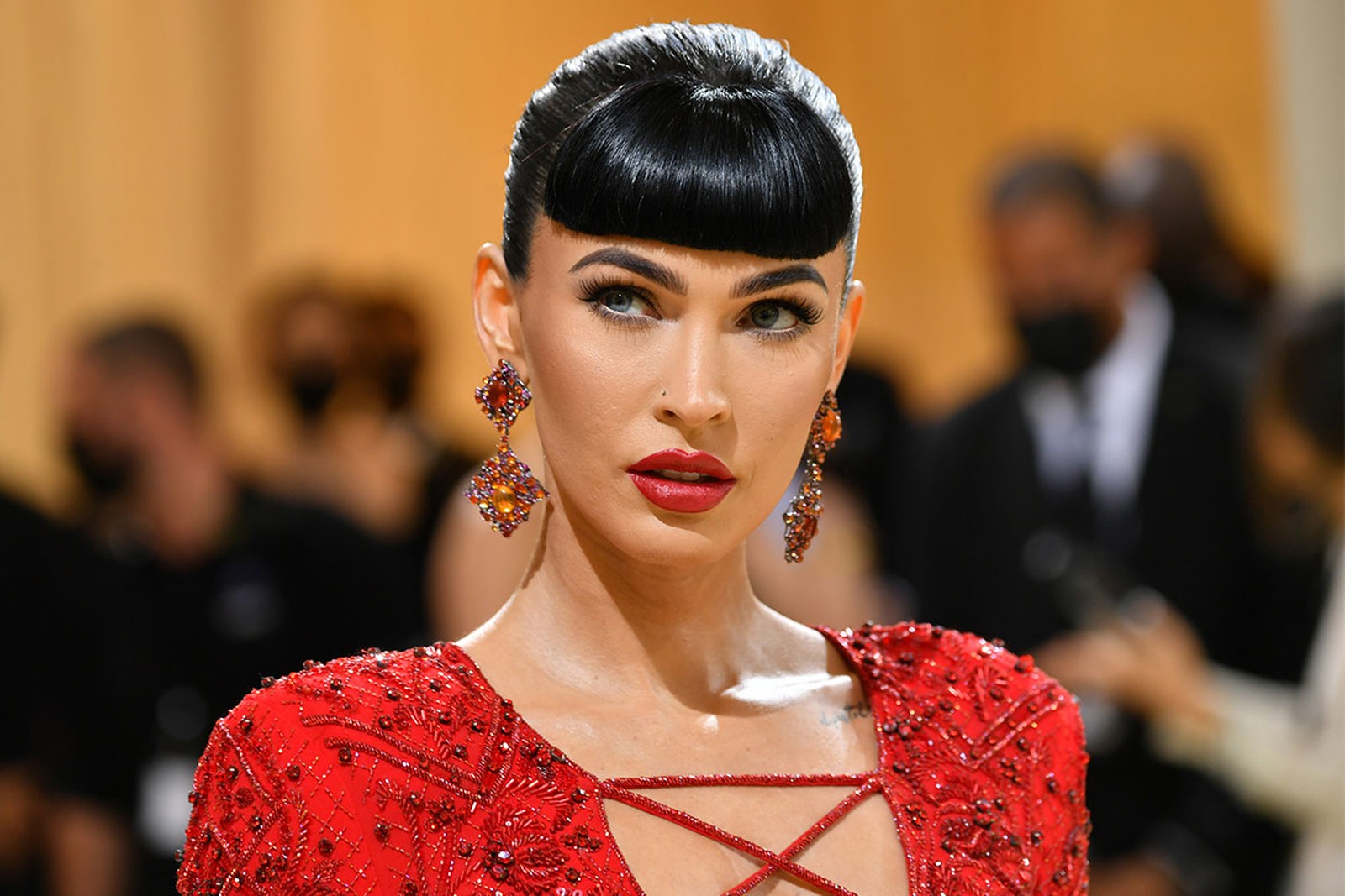 ≡ 14 Celebs Who Embraced Their Big Ears Brain Berries