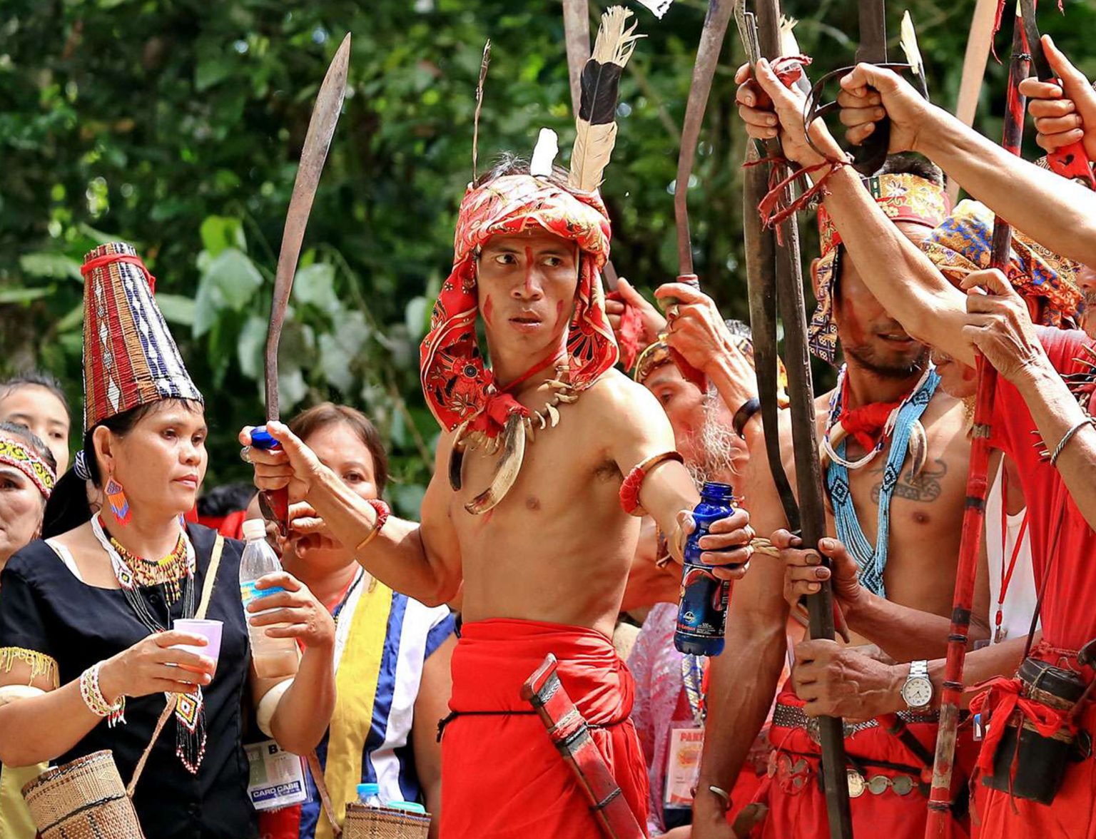 ≡ 8 Tradisi Dan Ritual Unik Di Indonesia, Bikin Merinding! Brain Berries