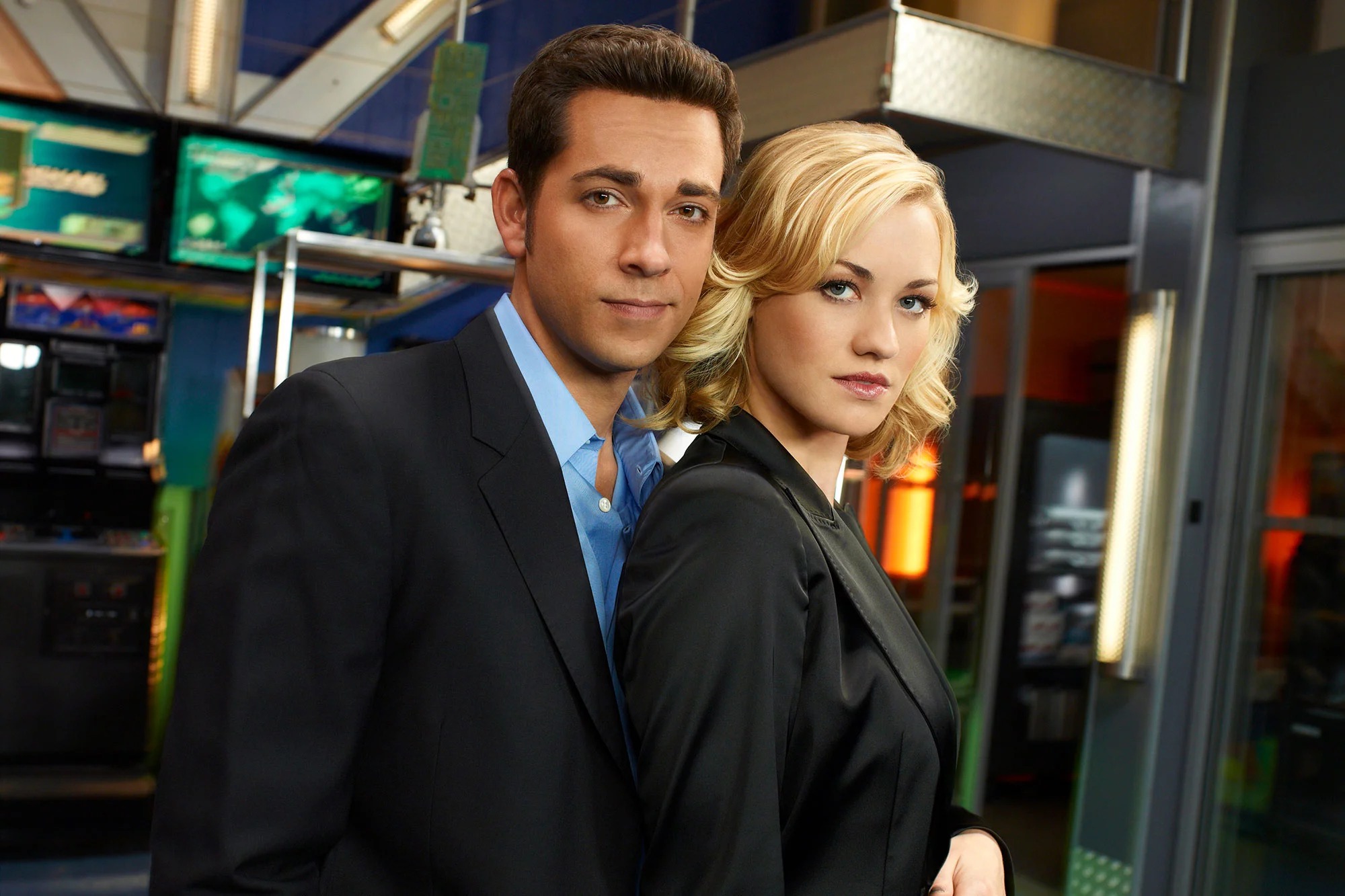 ≡ 9 On-Screen Couples Who Would Never Be Together In Real Life Brain ...